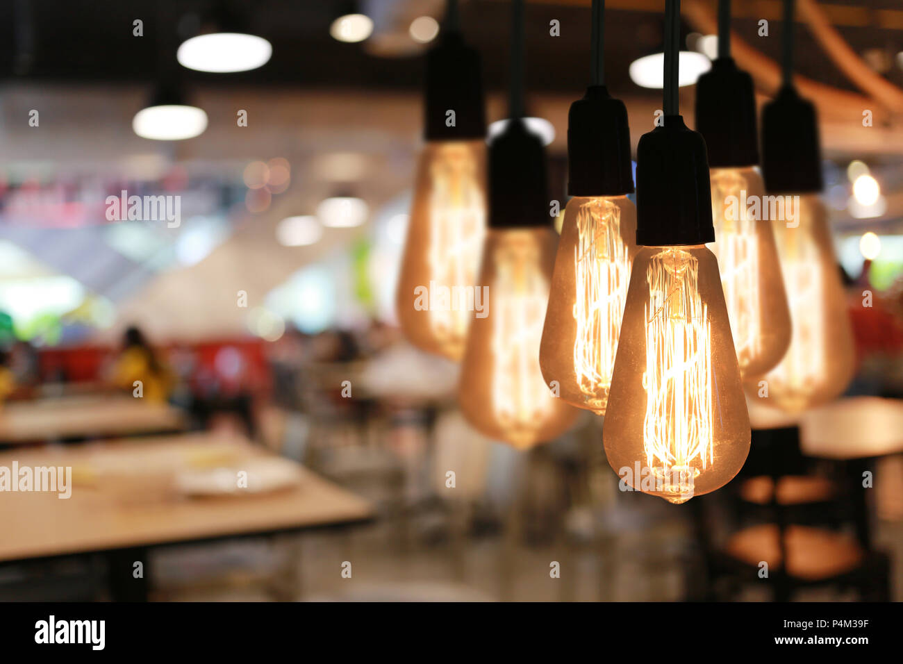 Restaurant with a glass ceiling hi-res stock photography and images - Alamy
