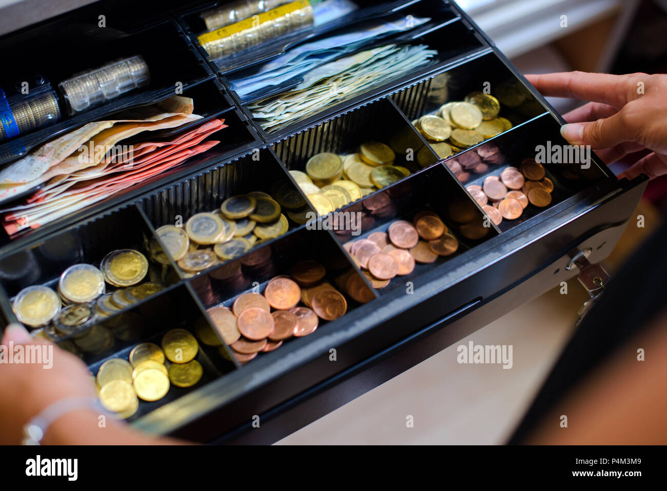 Open cash register drawer hi-res stock photography and images - Alamy