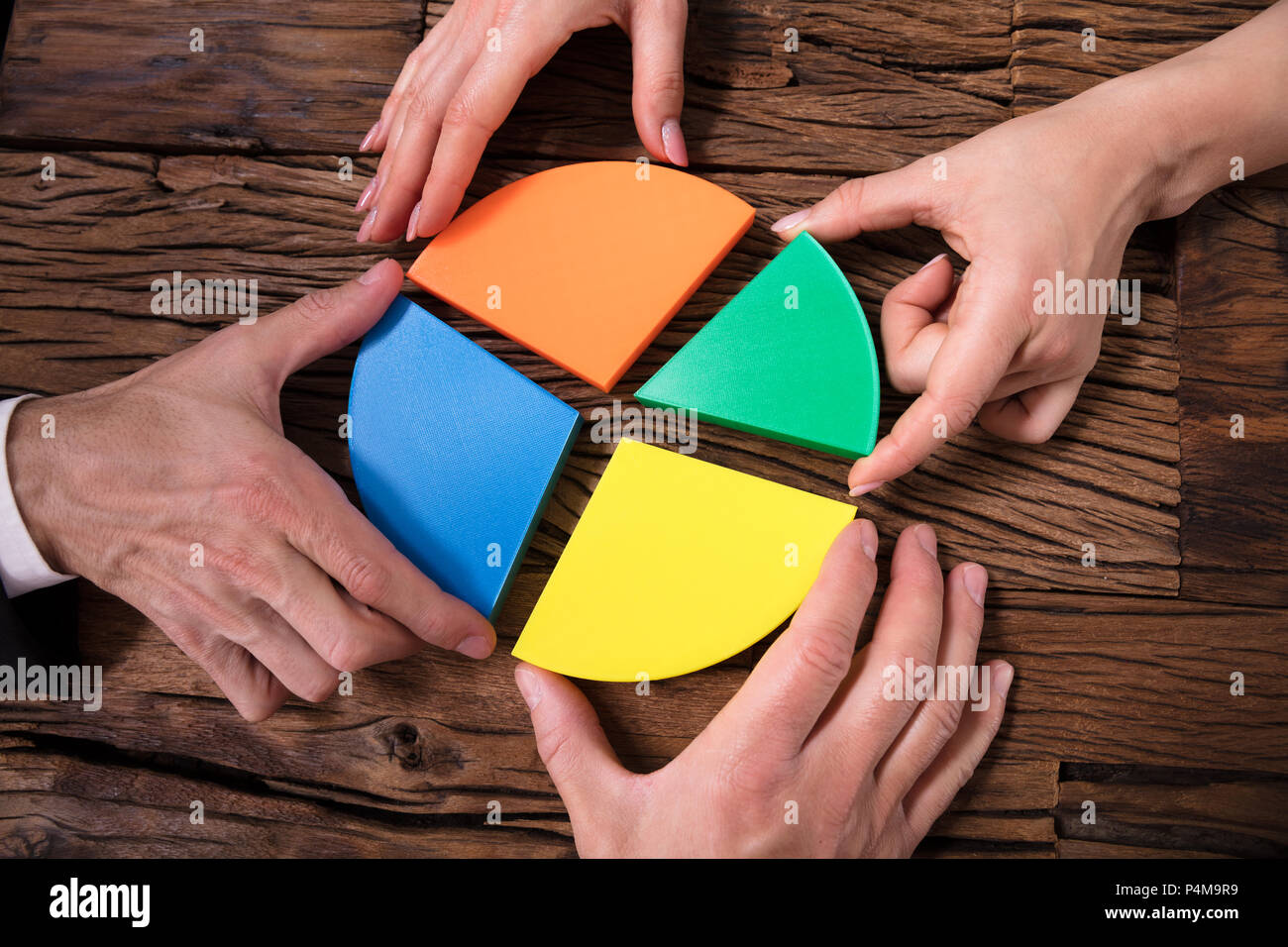 Connecting pieces hi-res stock photography and images - Alamy