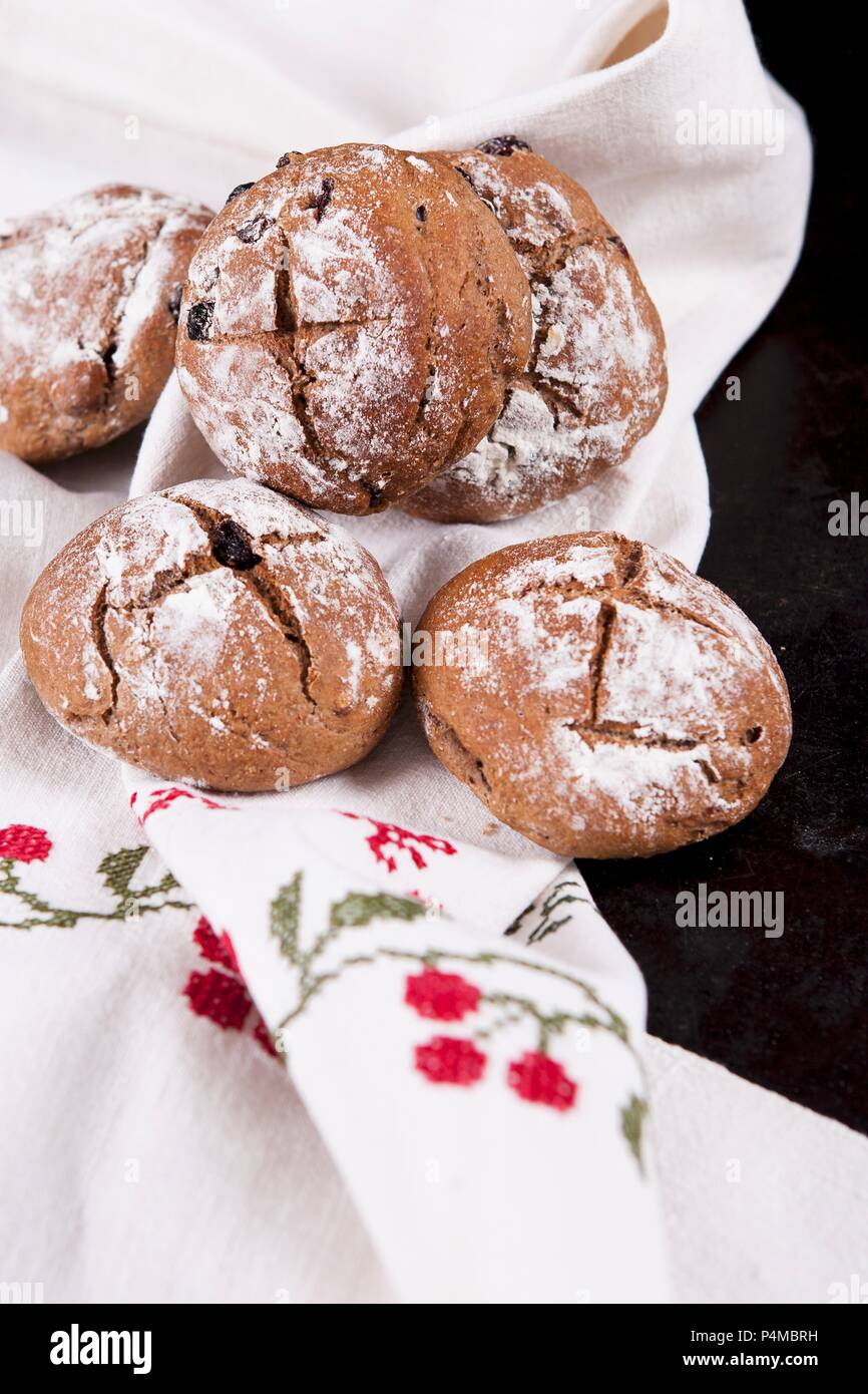 Small chestnut buns with hazelnuts, blueberries and cranberries Stock ...