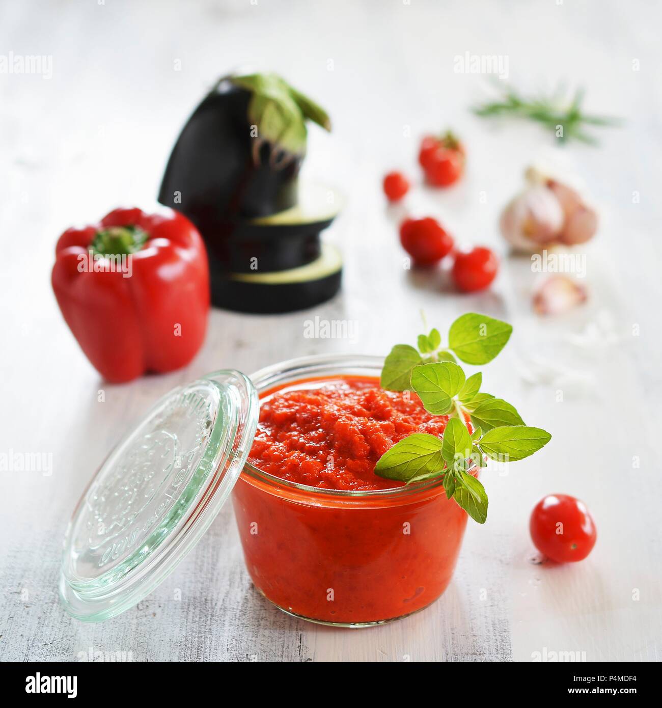 Bell jar plants hi-res stock photography and images - Alamy