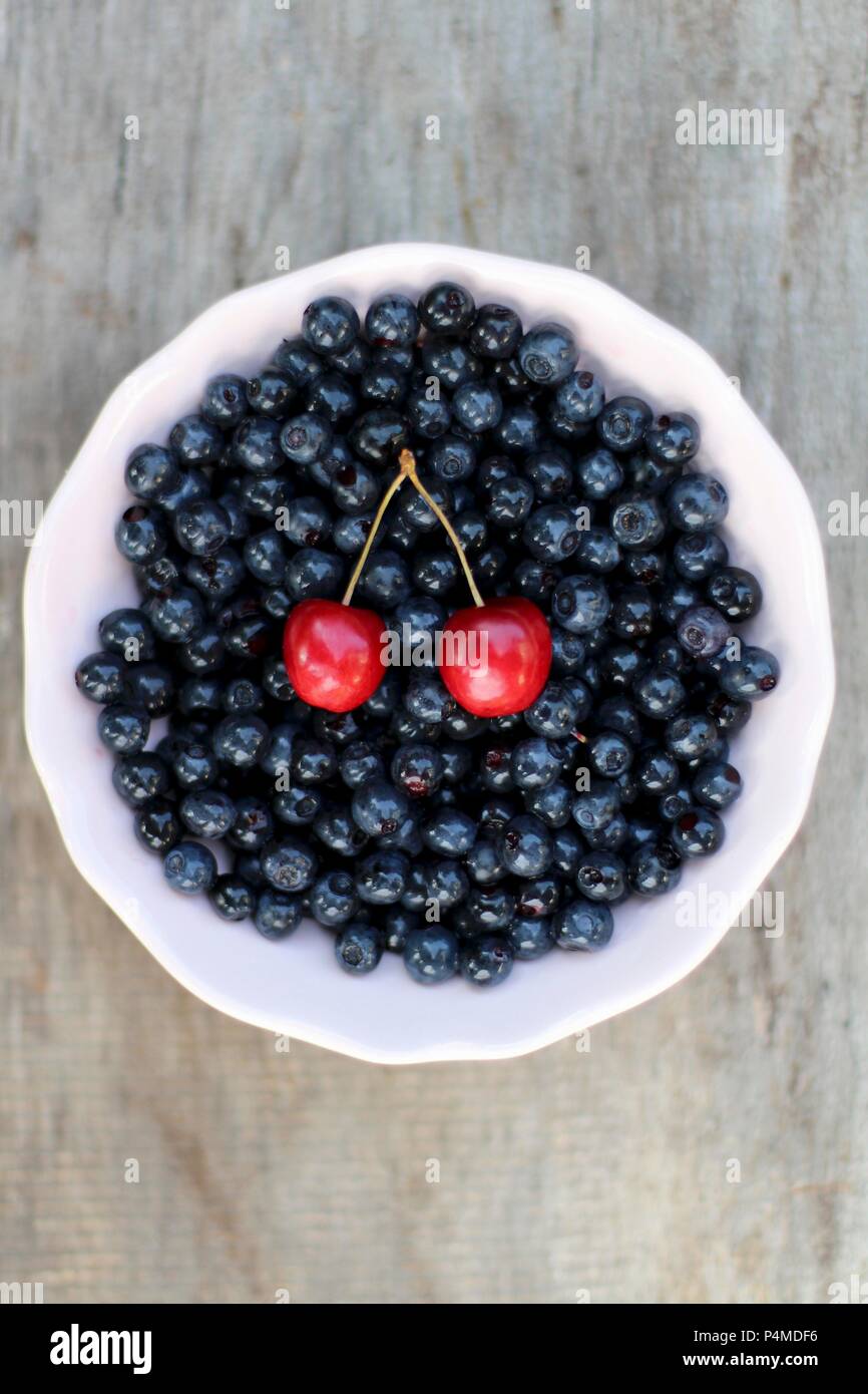 Types of blueberries hi-res stock photography and images - Alamy