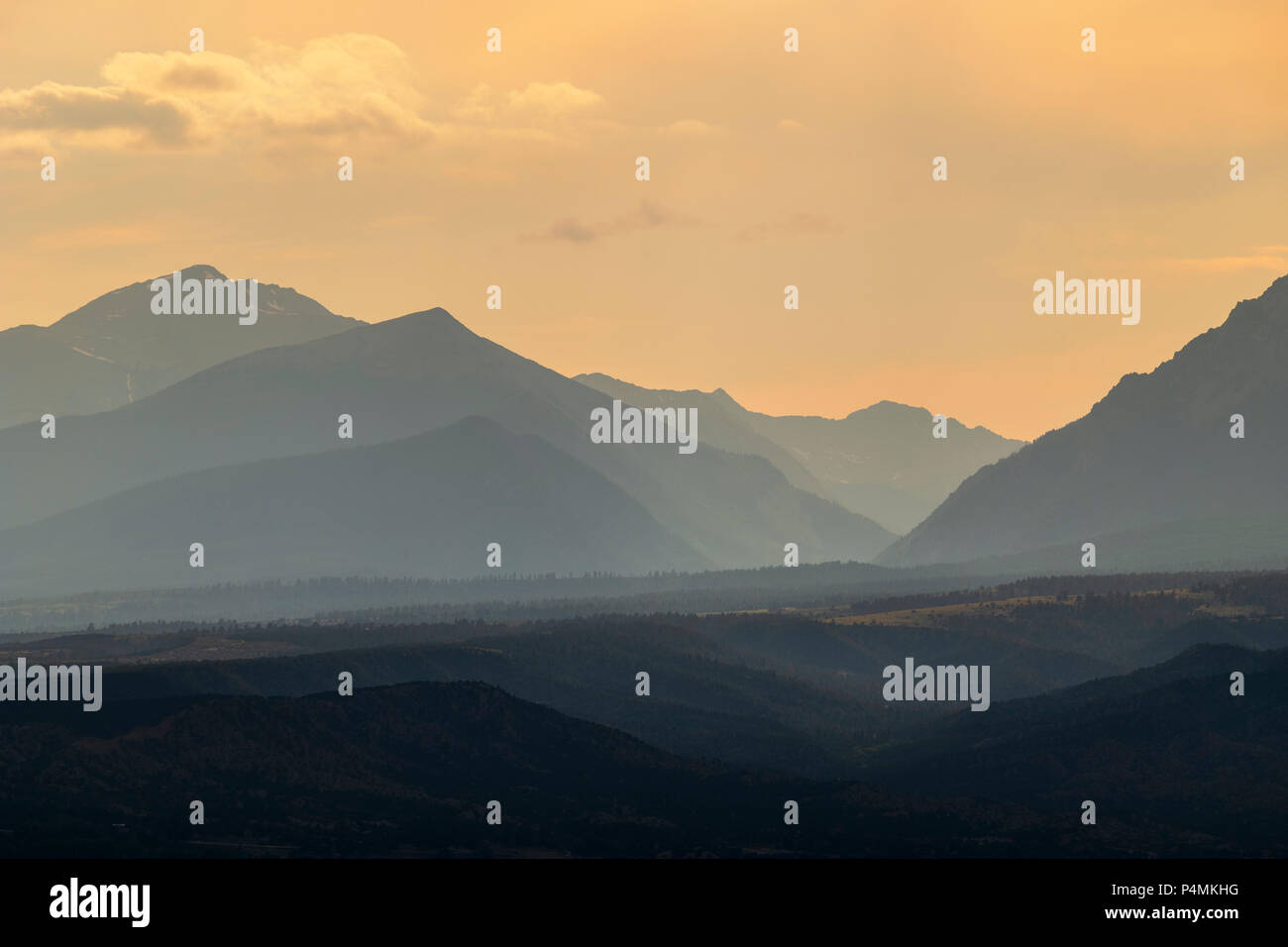 Wildfire smoke landscape hi-res stock photography and images - Alamy