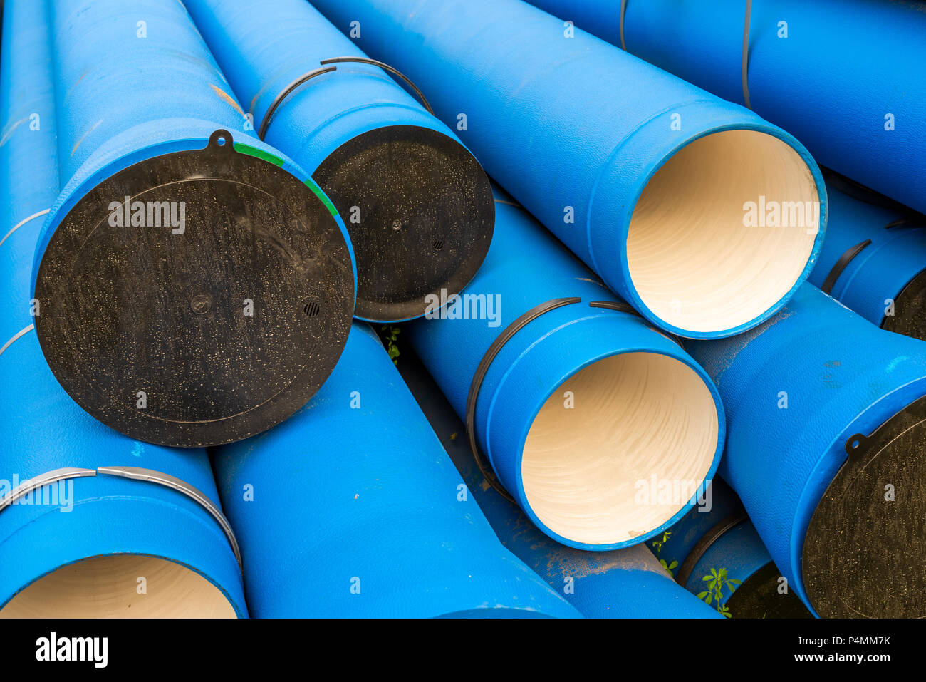Polyethylene Pipe Stock Photos & Polyethylene Pipe Stock Images - Alamy