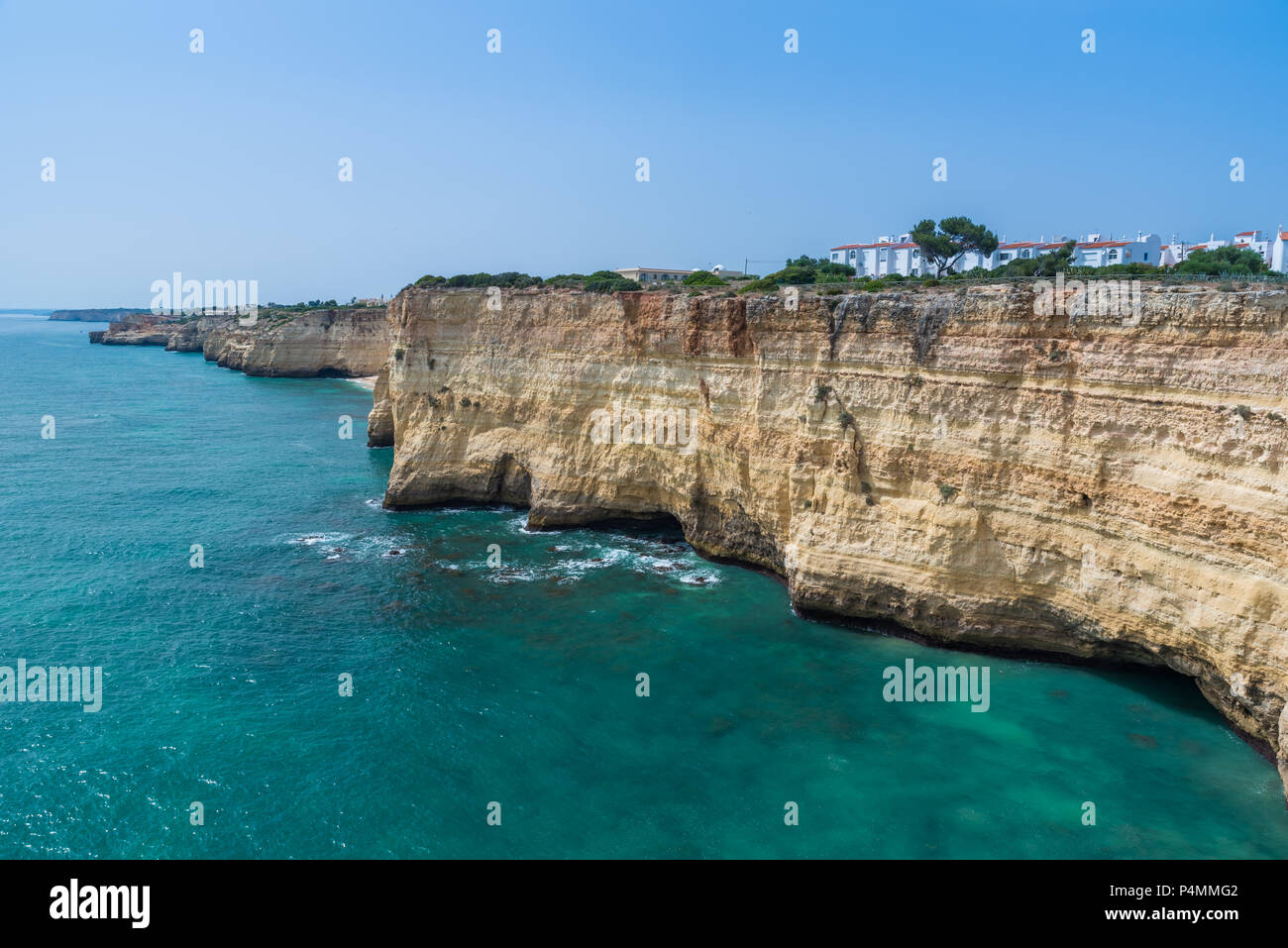 Praia do Vale de Centianes - beautiful beach of Algarve in Portugal ...