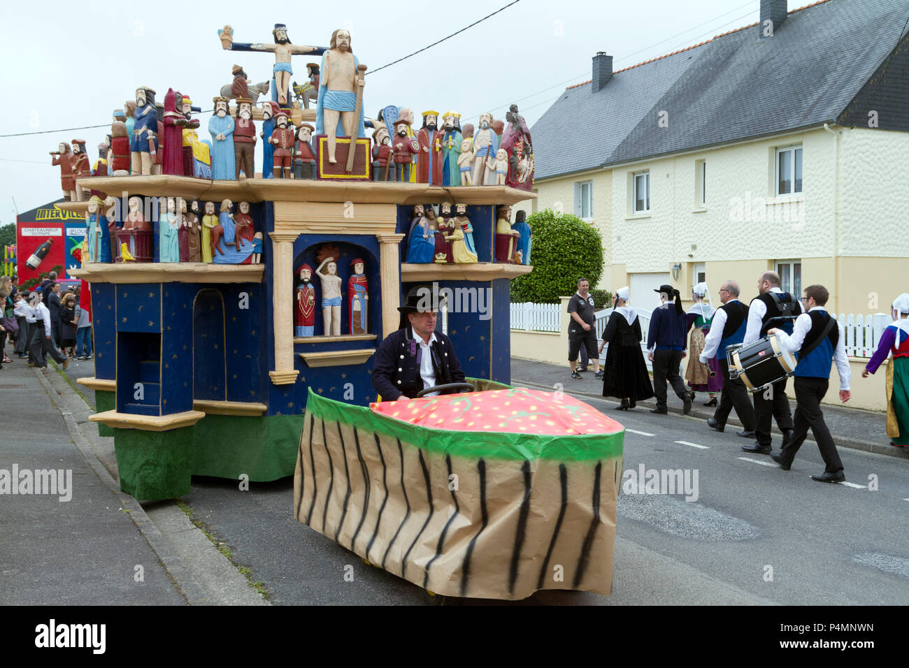Fête des fraises Plougastel Daoulas.Finistère. Brittany. France Stock ...