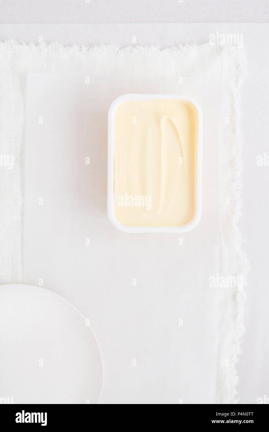 Margarine tub hi-res stock photography and images - Alamy