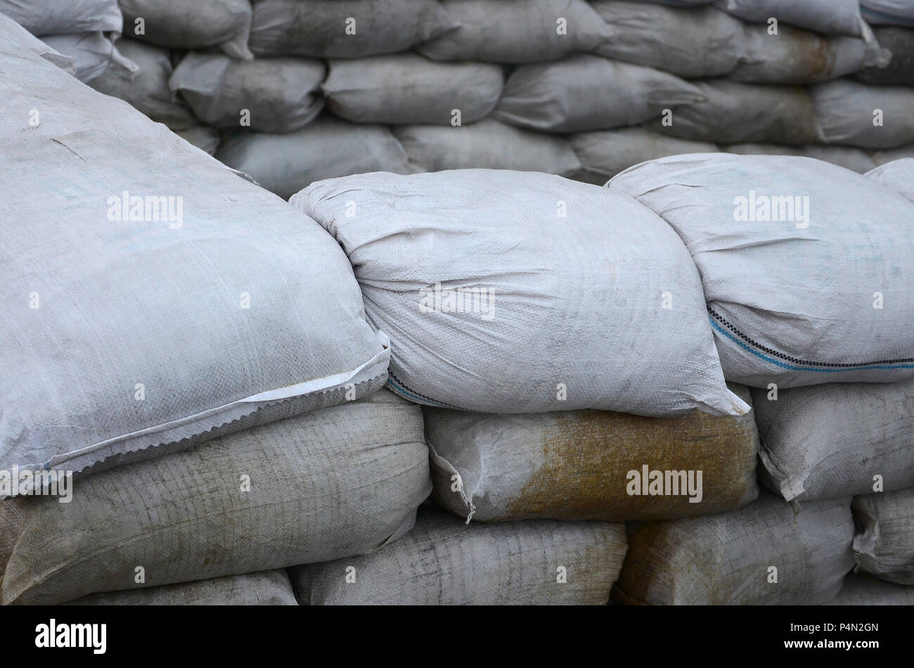 Army sandbag flood hi-res stock photography and images - Alamy