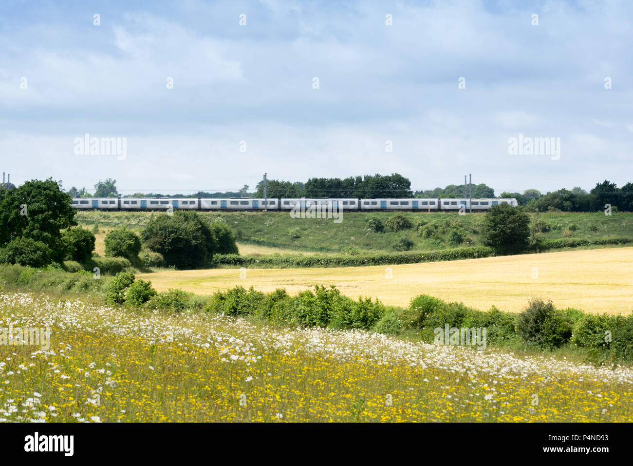 Train travelling through the countryside hi-res stock photography and ...