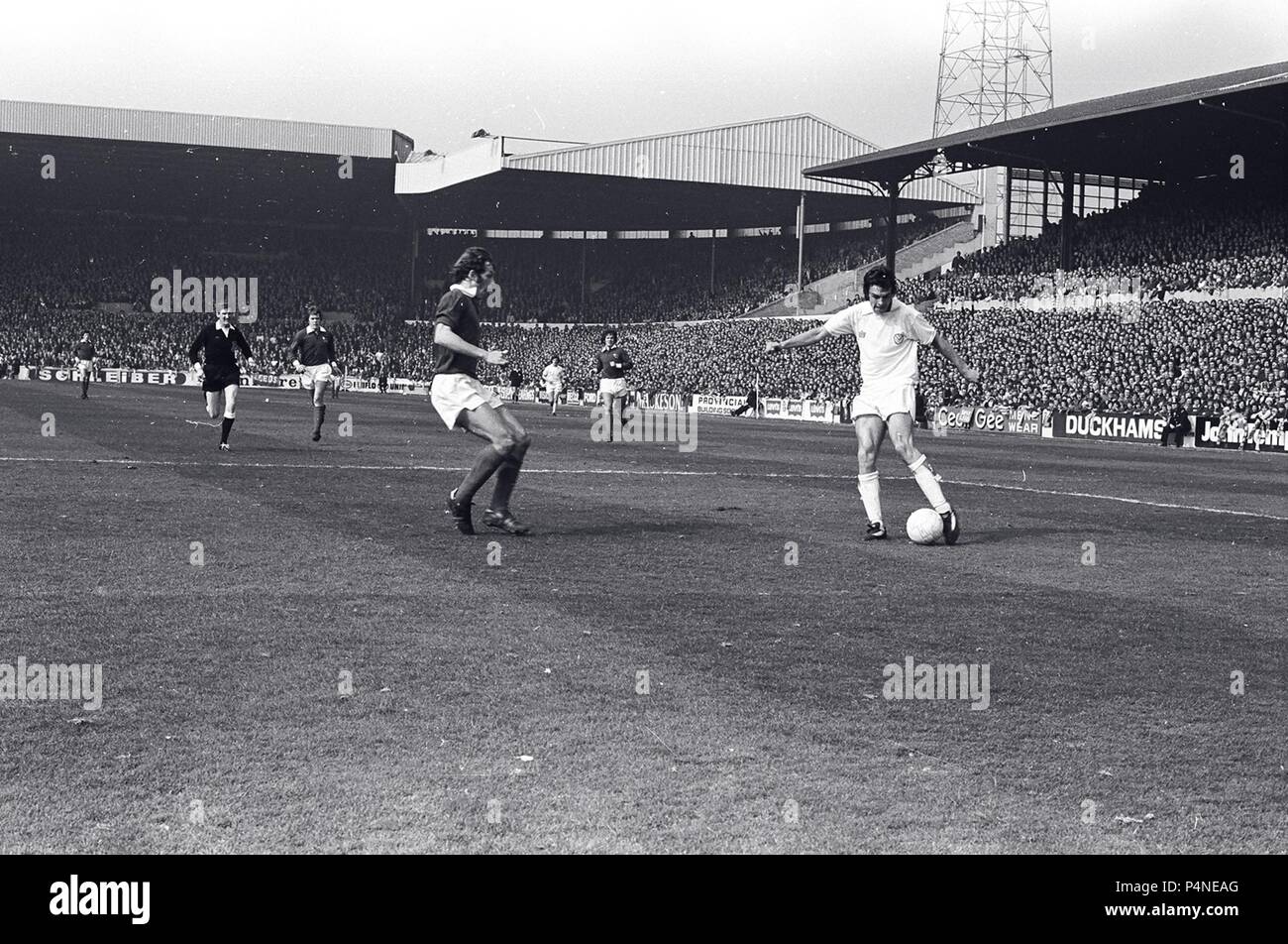 Leeds united training hi-res stock photography and images - Alamy