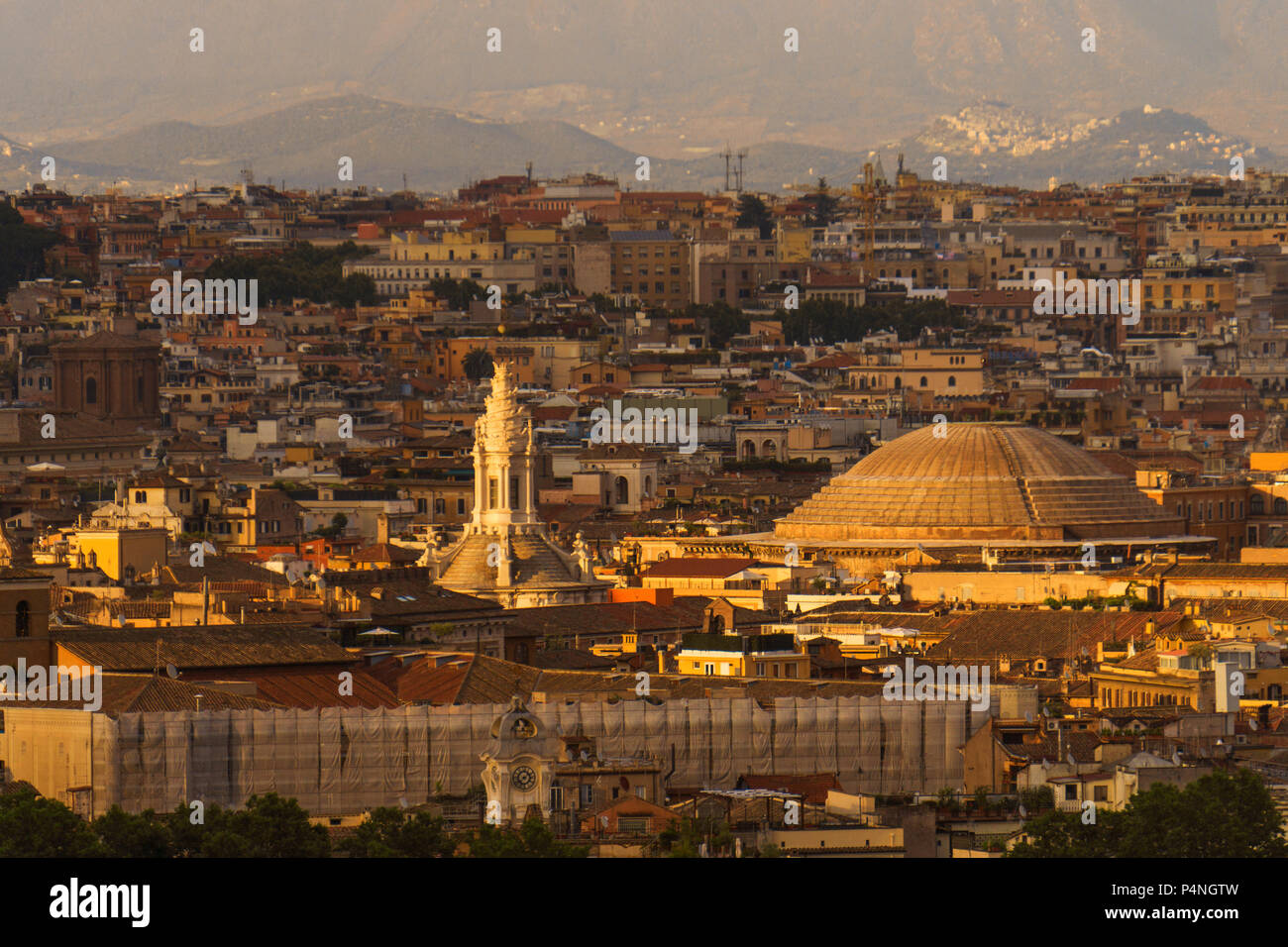 Roman pantheon aerial hi-res stock photography and images - Alamy