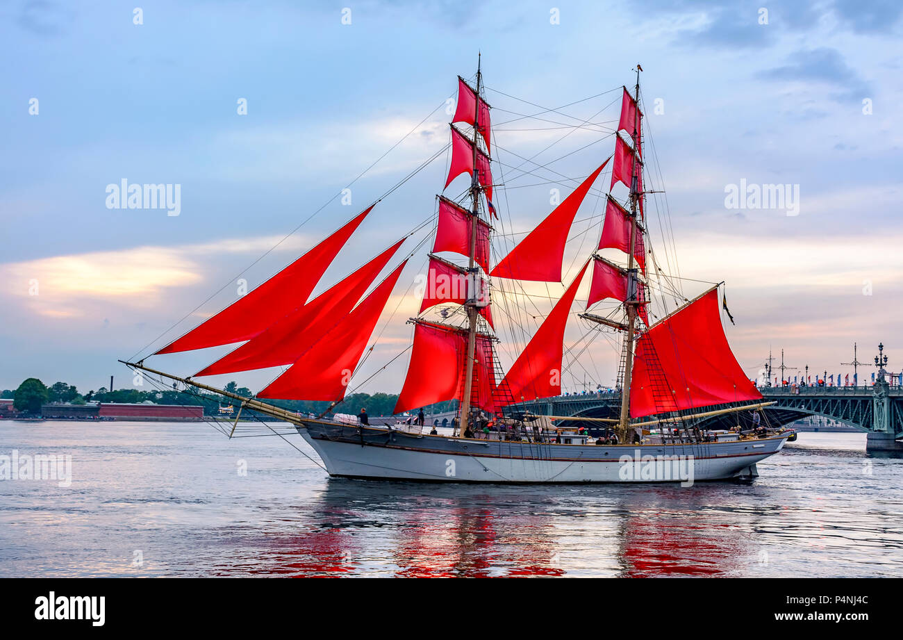 Rehearsal of the passage of the sailing ship on the Neva on the eve of ...