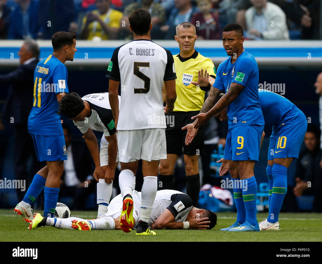 Brazil gestures hi-res stock photography and images - Alamy