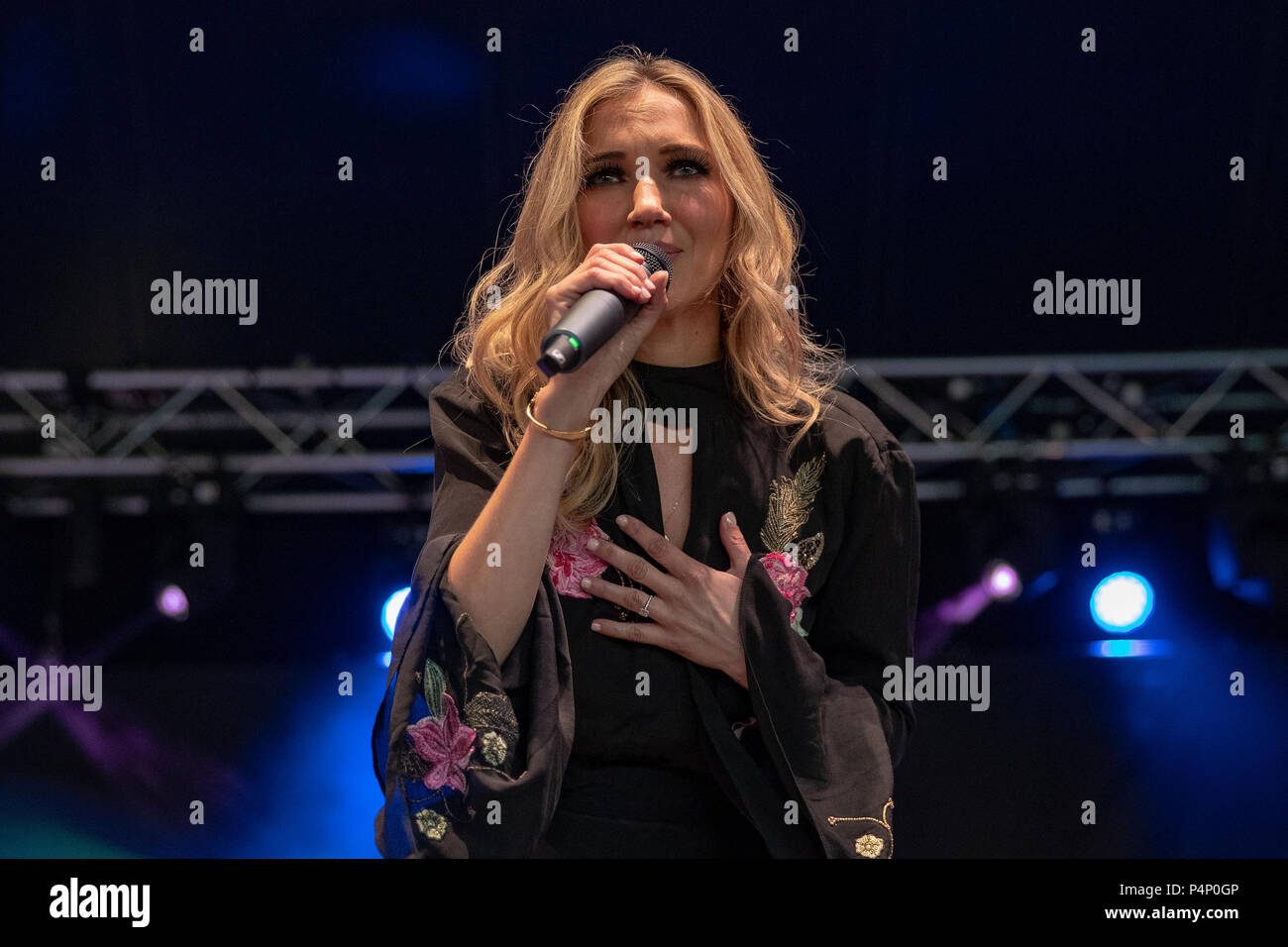 Sarah zimmermann hi-res stock photography and images - Alamy