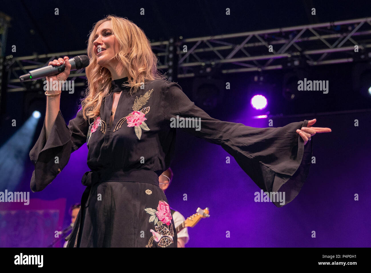 Sarah darling hi-res stock photography and images - Alamy