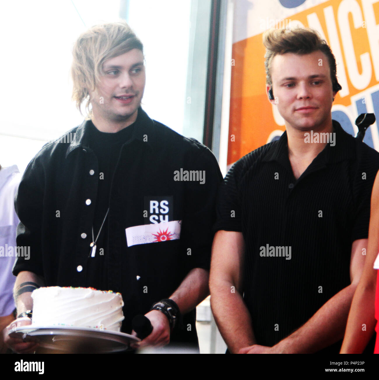 Ashton Irwin 2022 Brits