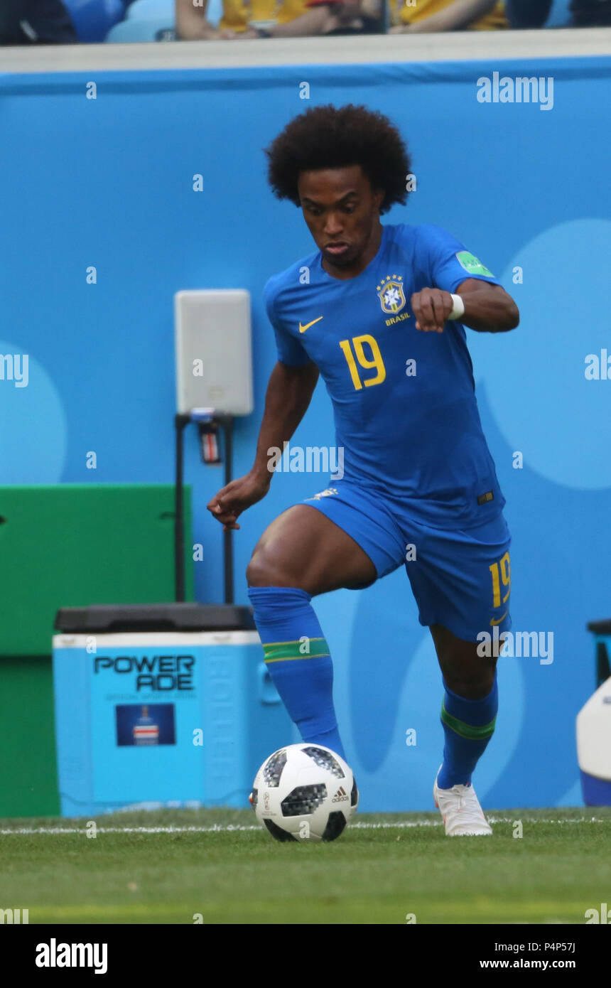 Willian footballer hi-res stock photography and images - Alamy