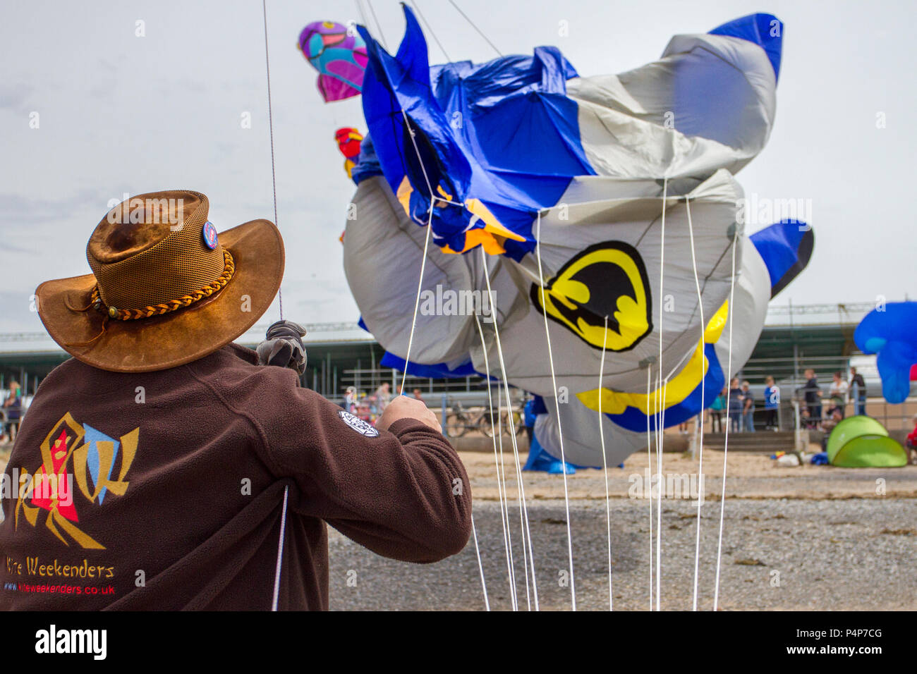 Professional kite flyers hi-res stock photography and images - Alamy