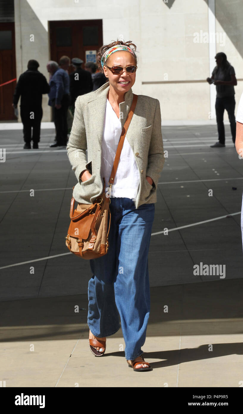 Kim appleby hi-res stock photography and images - Alamy