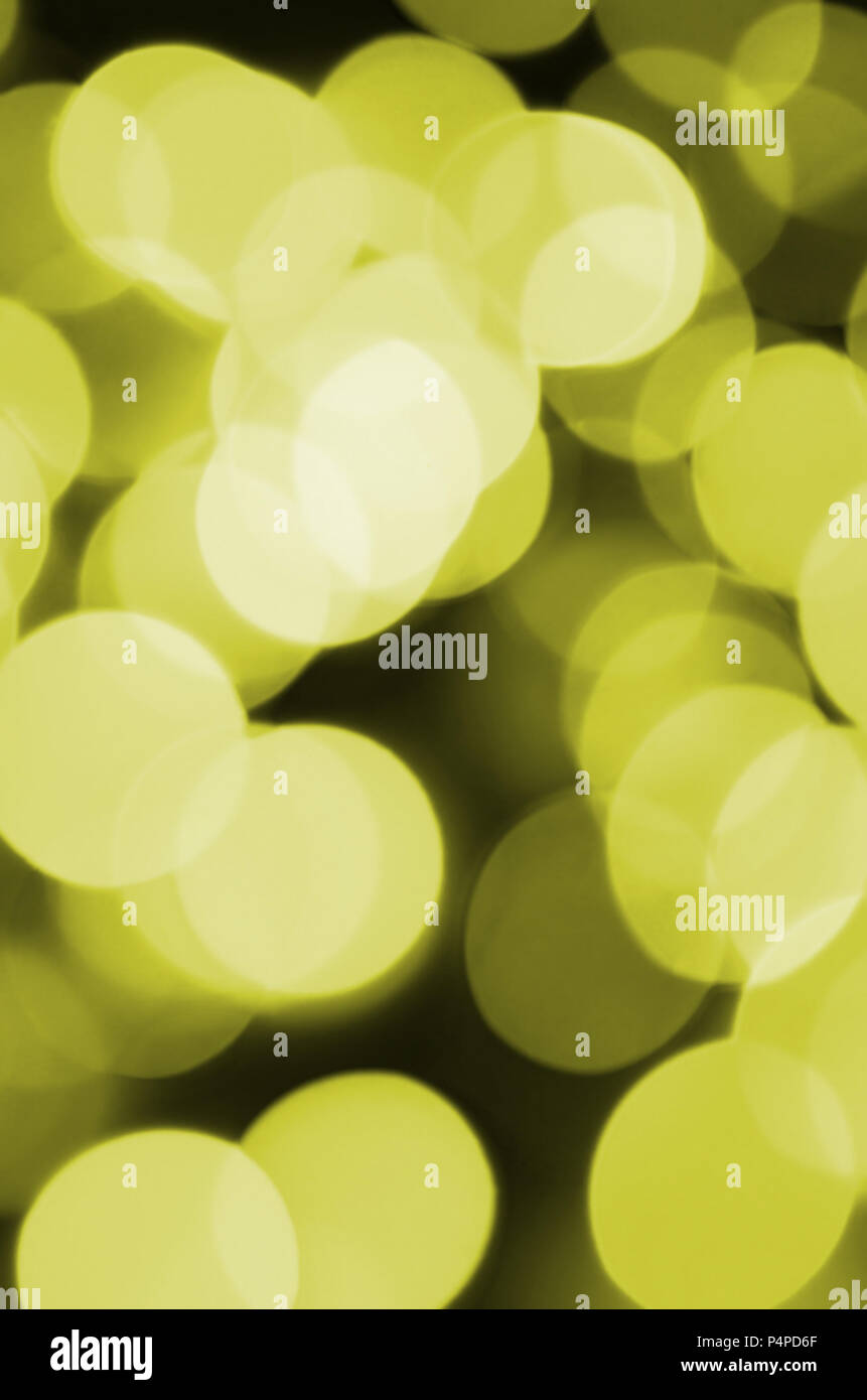 Bokeh effect golden yellow defocused light background. Christmas Lights Concept Stock Photo - Alamy