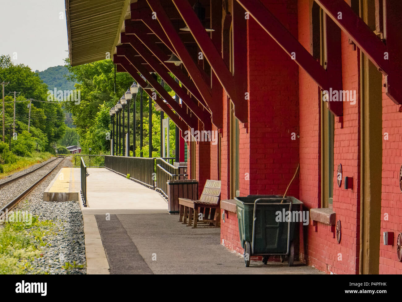 Historic depot hi-res stock photography and images - Alamy