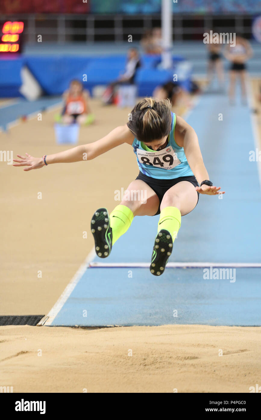 Indoor athletics competitions hi-res stock photography and images - Alamy