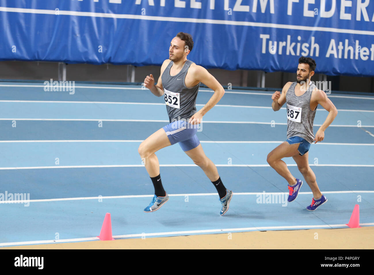 Indoor athletics competitions hi-res stock photography and images - Alamy
