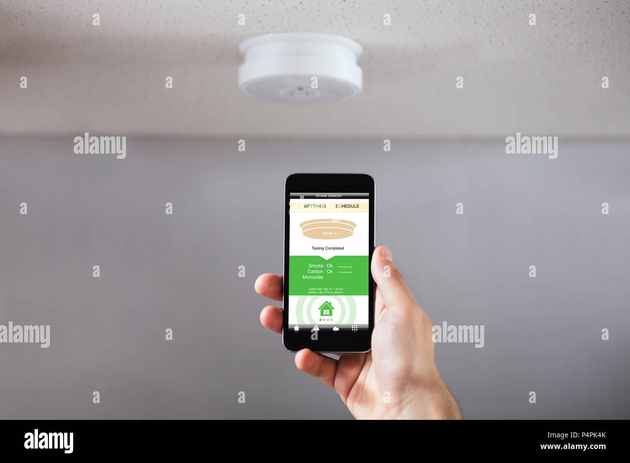 Hand fire screen hi-res stock photography and images - Alamy