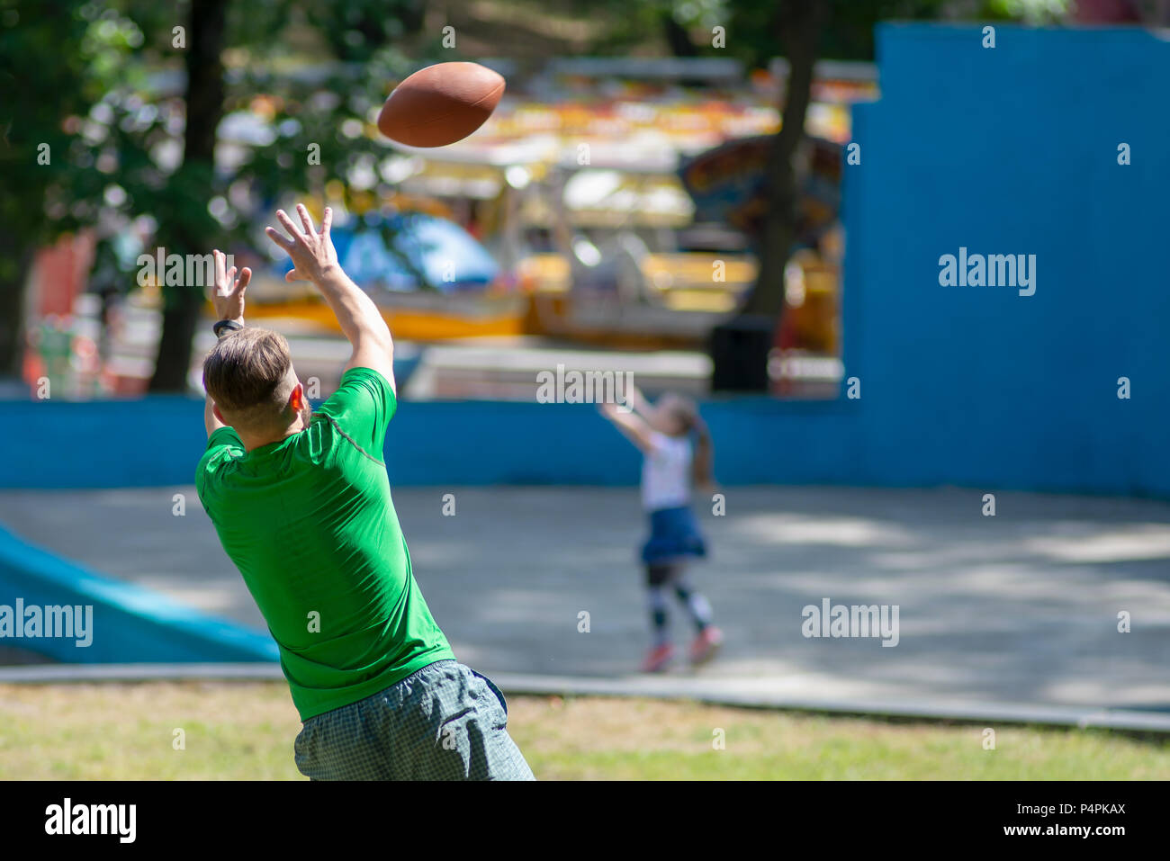 Action catching pass hi-res stock photography and images - Alamy