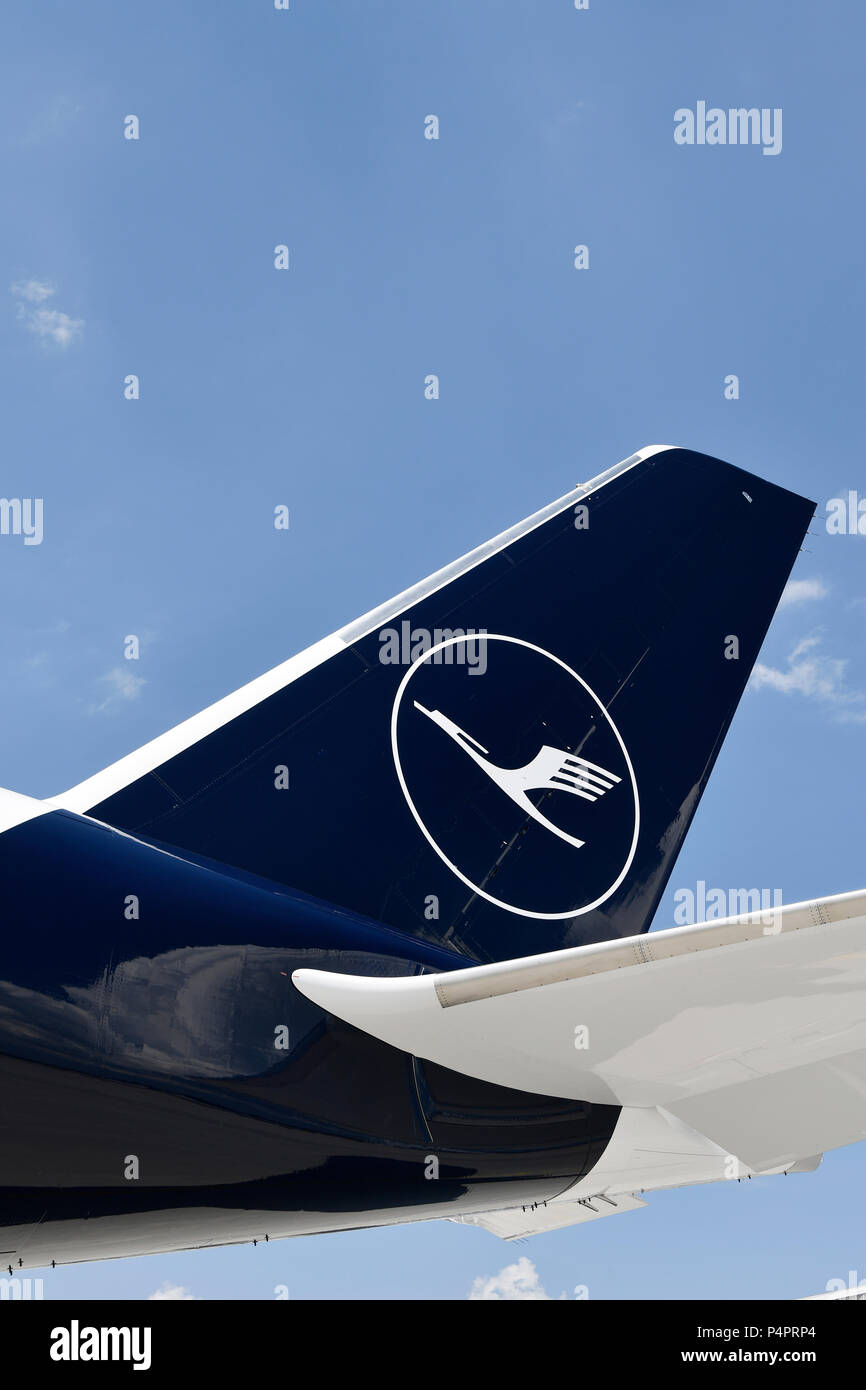 Lufthansa, New Livery, Airbus, A350, 900, A350-900, Side tail, elevator ...