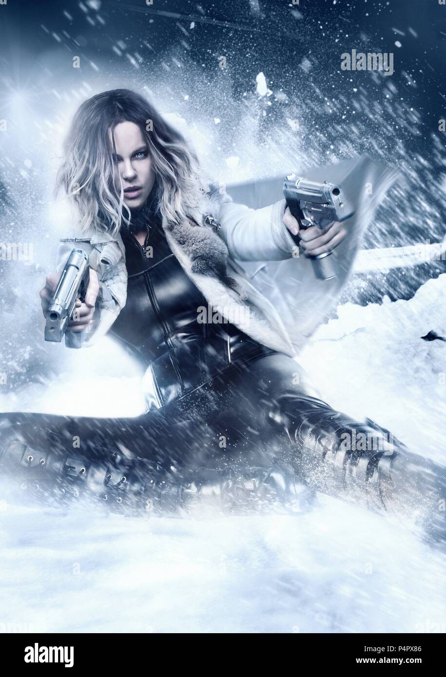 Kate beckinsale poster film title underworld hi-res stock photography ...