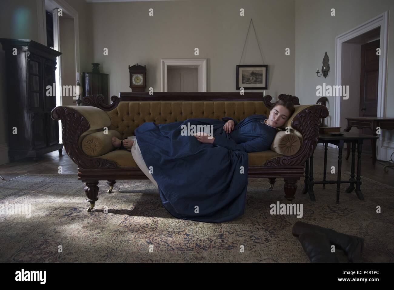 Lady macbeth florence pugh hi-res stock photography and images - Alamy