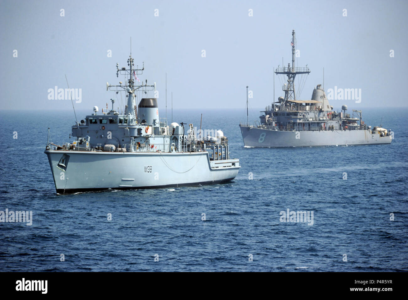 Fifth fleet aor hi-res stock photography and images - Alamy