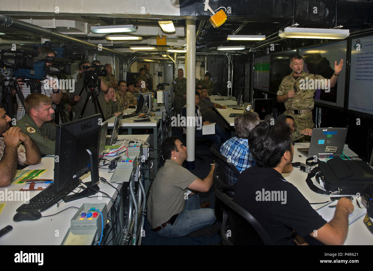 5TH FLEET OF RESPONSIBILITY (Sept. 21, 2012) Royal Navy Cmdr. Andy ...
