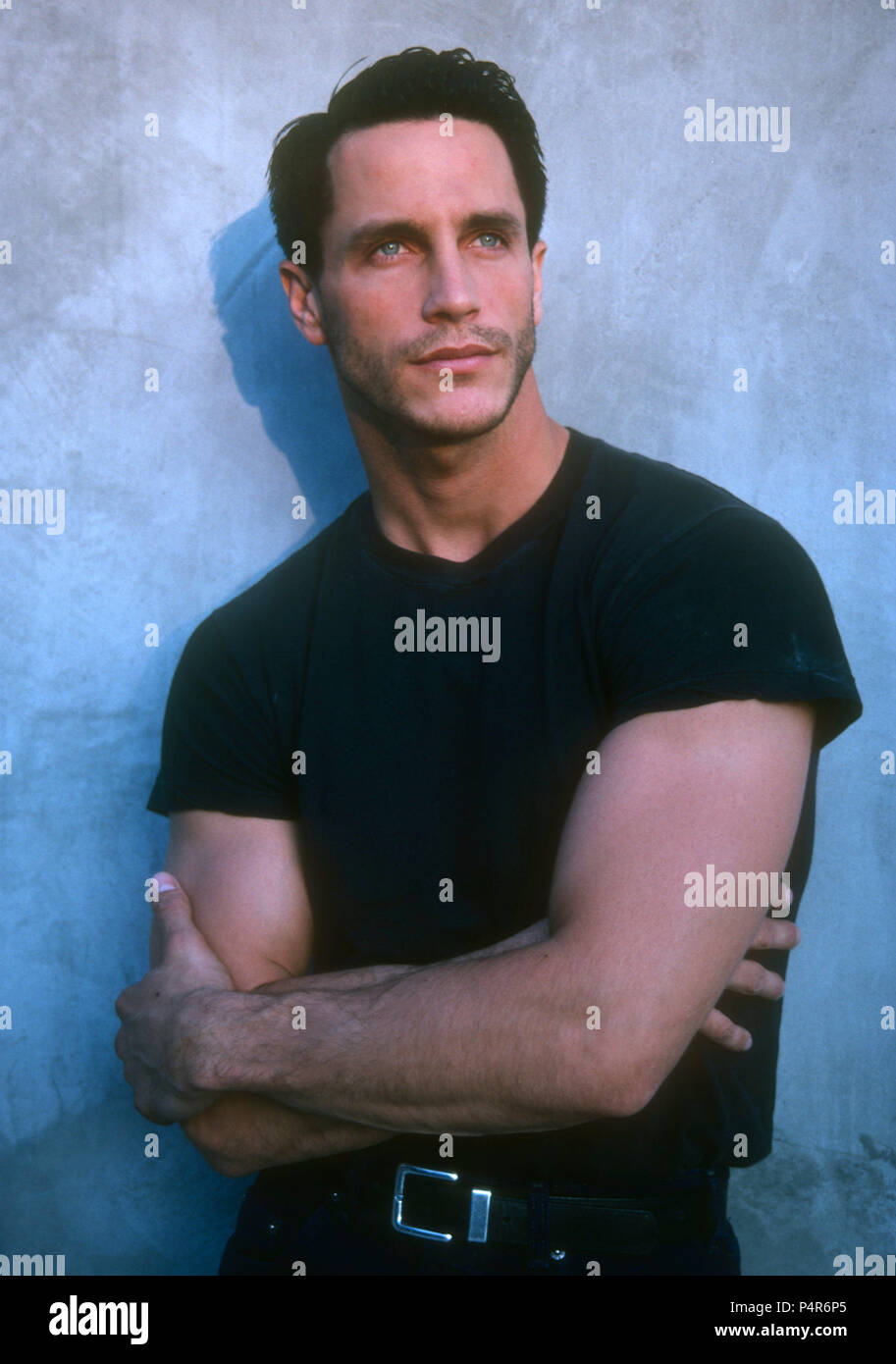 LOS ANGELES, CA - DECEMBER 27: (EXCLUSIVE) Model/actor Mark Zuelke ...