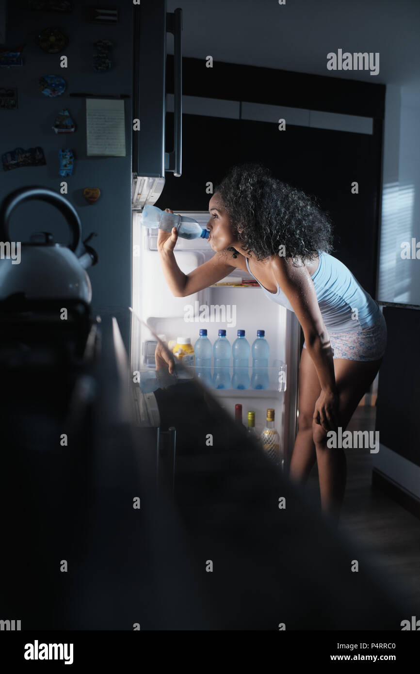 Sweating woman hi-res stock photography and images - Alamy