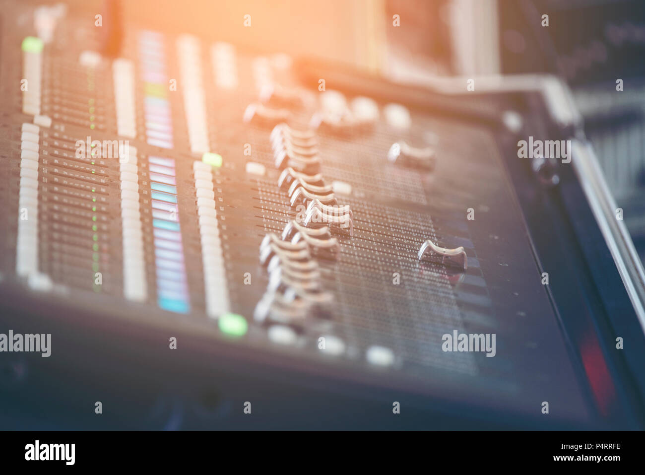 Lighting engineer concert hi-res stock photography and images - Alamy