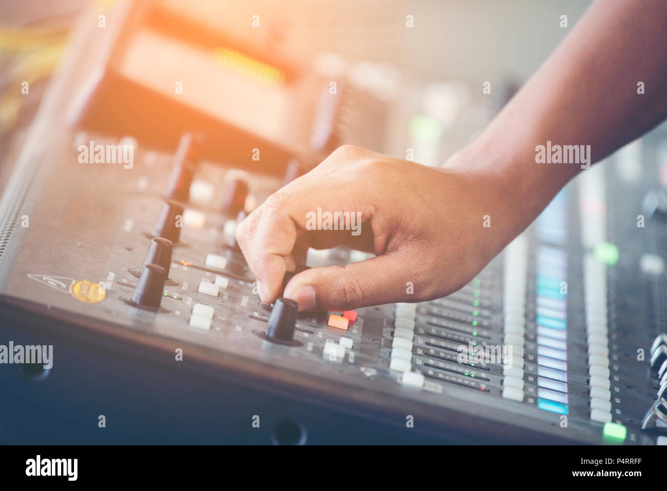 Lighting engineer concert hi-res stock photography and images - Alamy