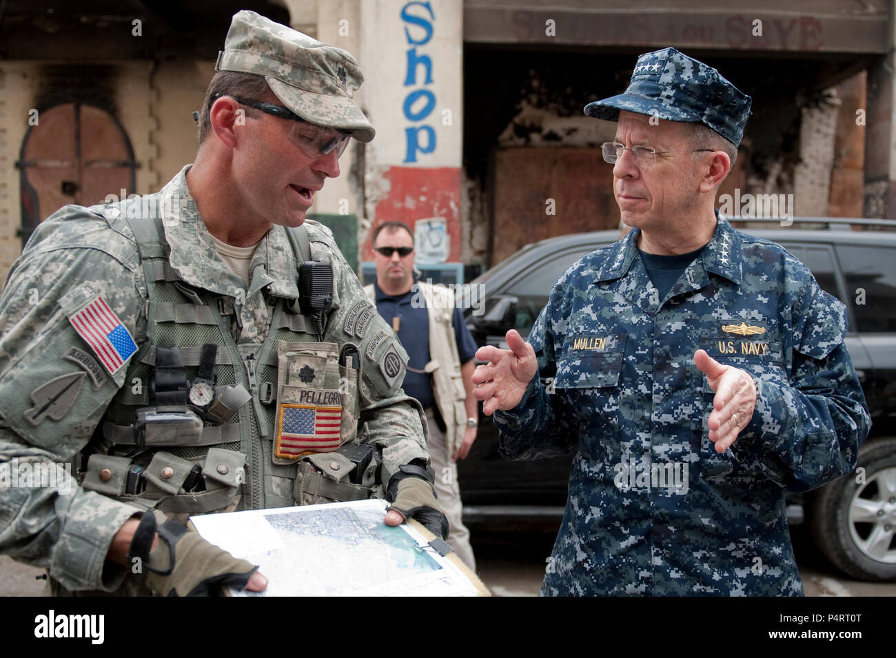 U.S Army Lt. Col. Keith Pellegro, 2nd BT, 82nd Airborne Divison ...