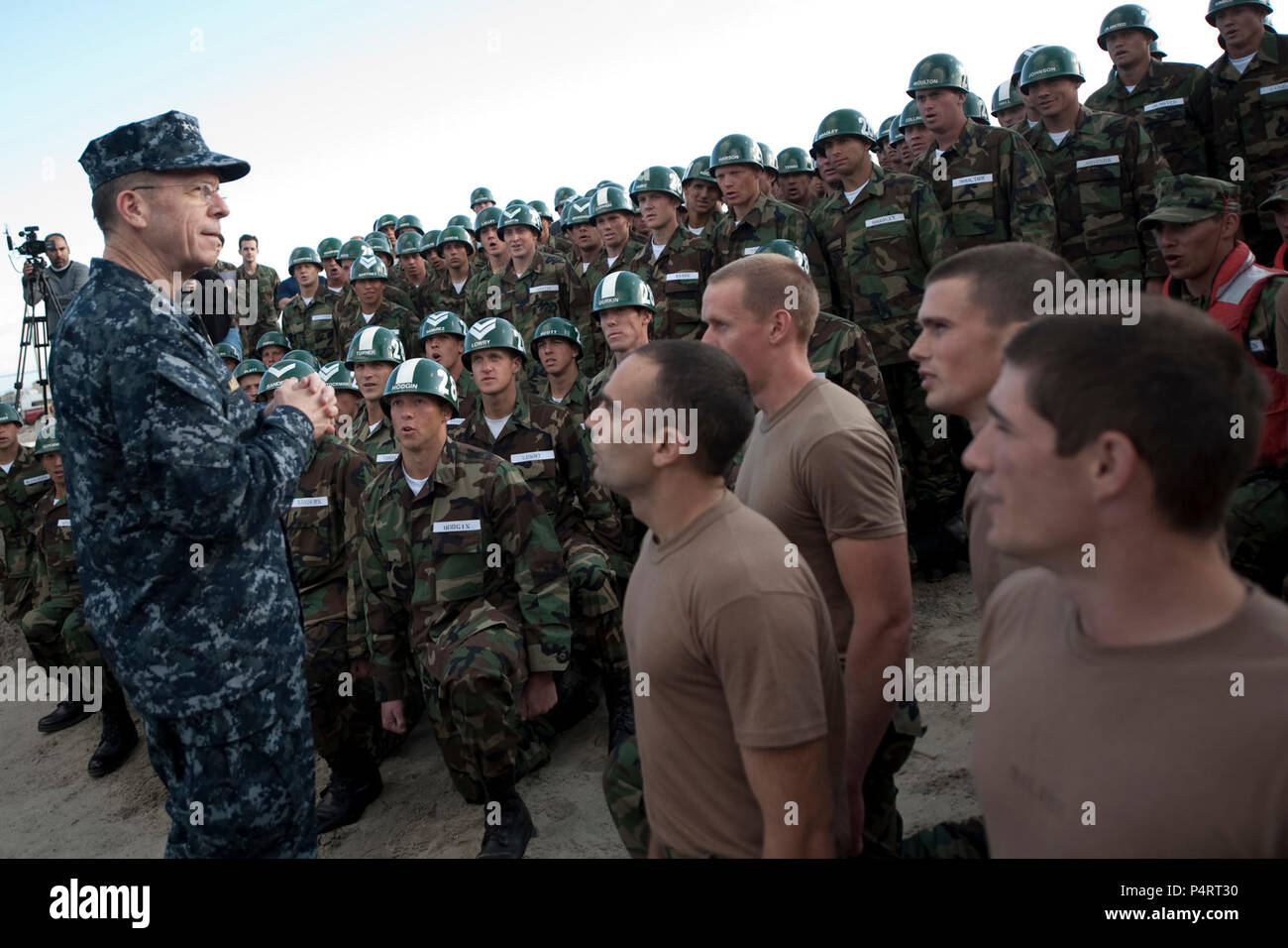 Dod 281 hi-res stock photography and images - Alamy