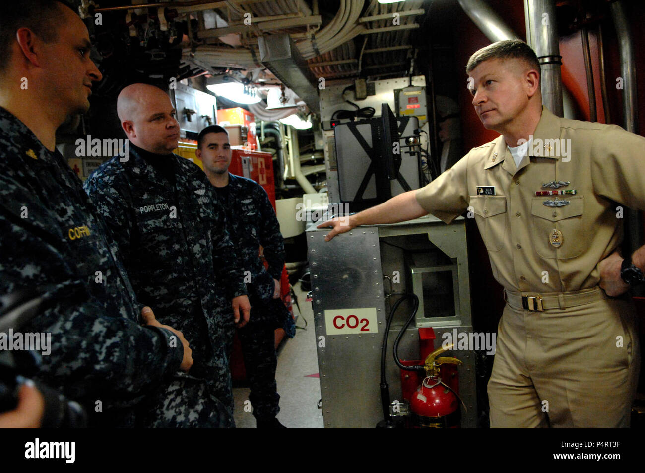 Wash. (March 11, 2010) Master Chief Petty Officer of the Navy (MCPON ...
