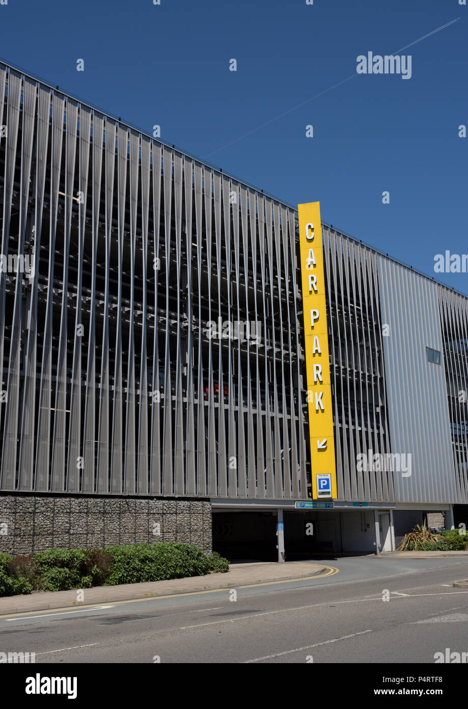 Multi storey car park with metal cladding and exterior signage at the ...
