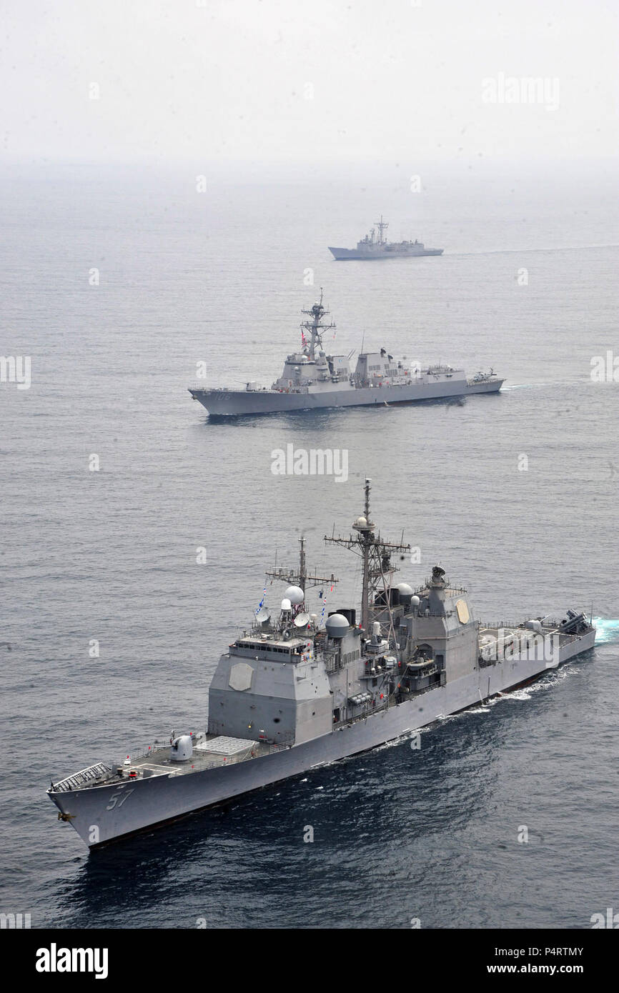 Uss stockdale ddg 106 hi-res stock photography and images - Alamy