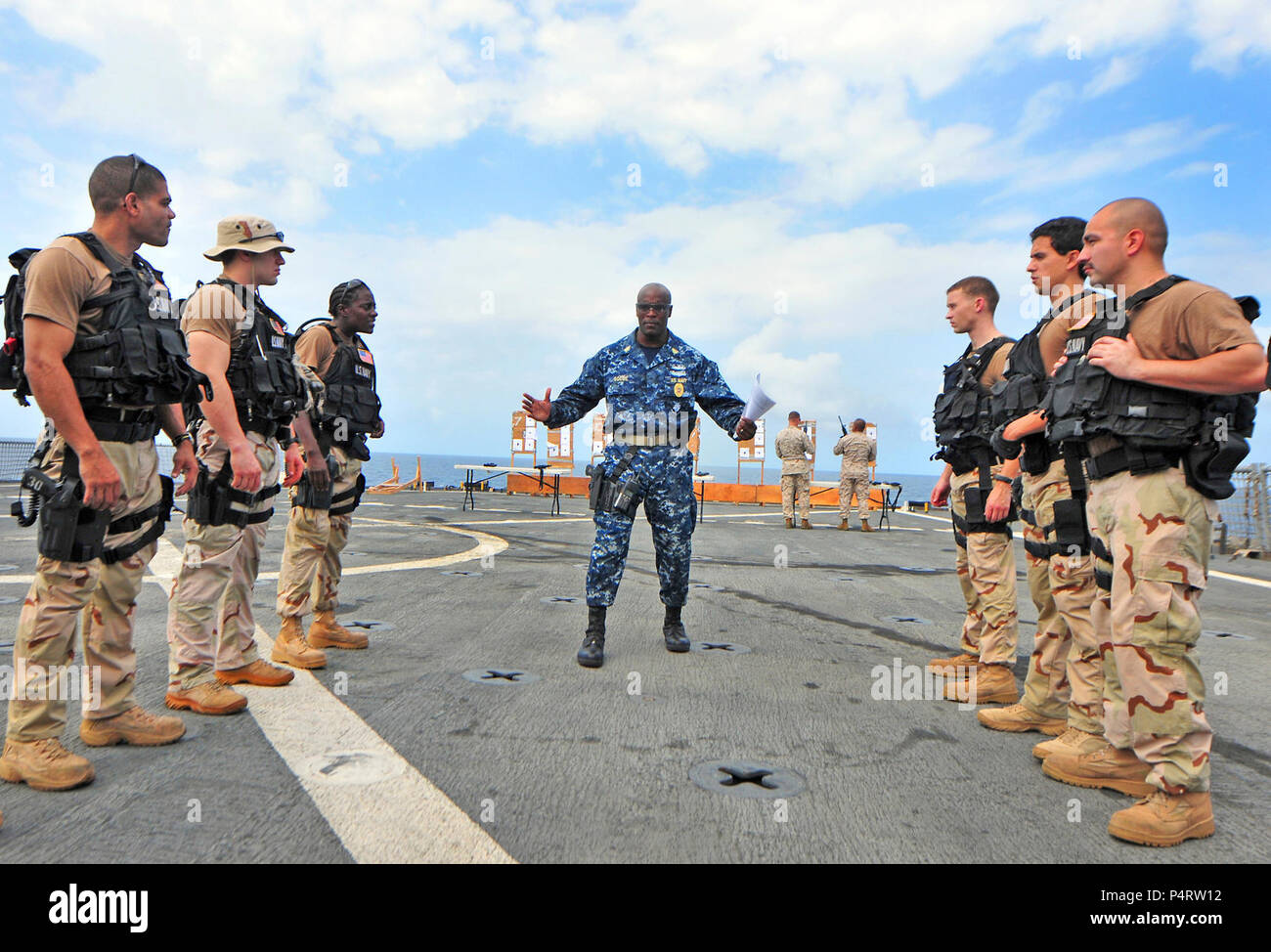U s navy senior chief master at arms hi-res stock photography and ...