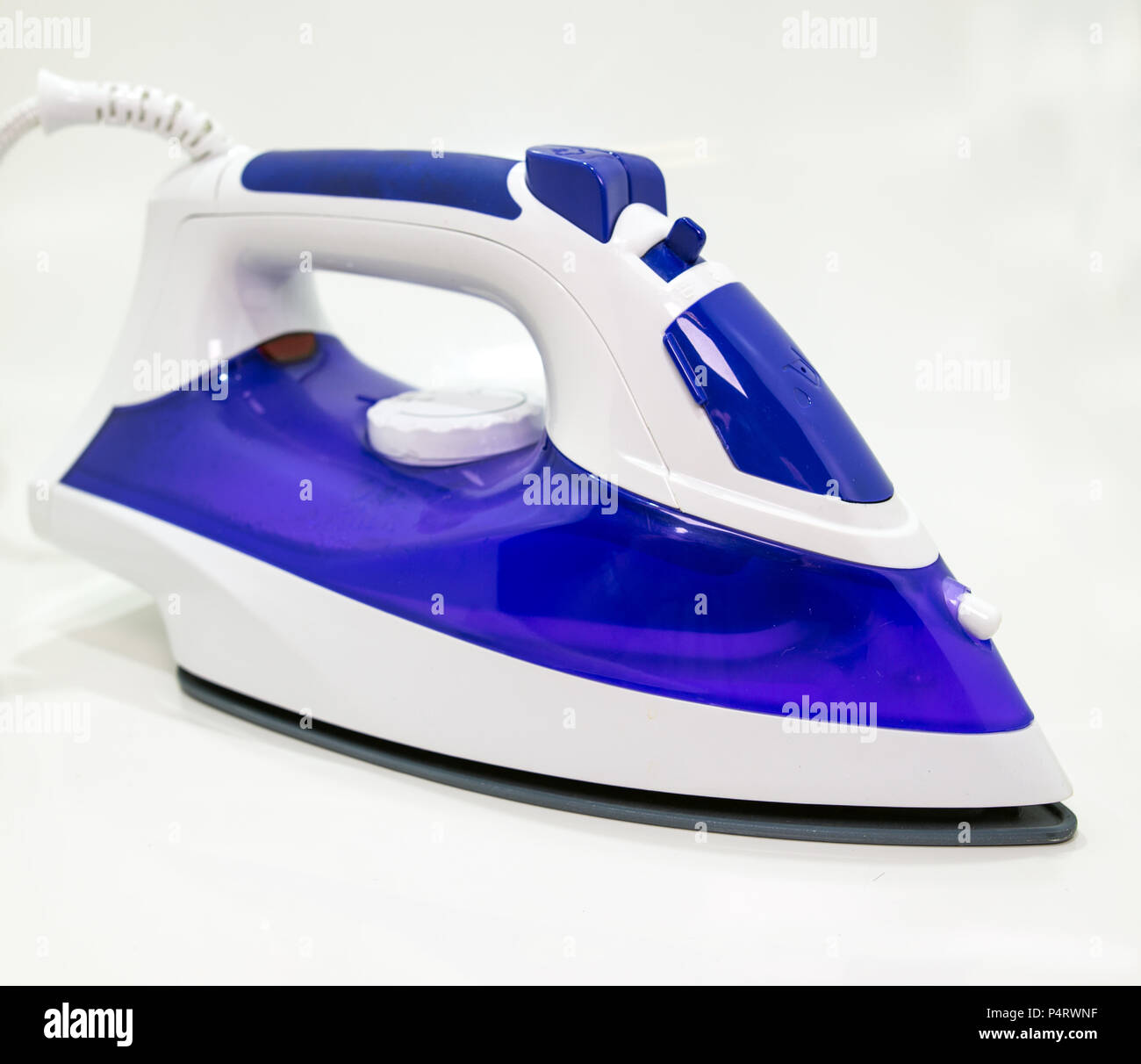 Clothes iron hi-res stock photography and images - Alamy