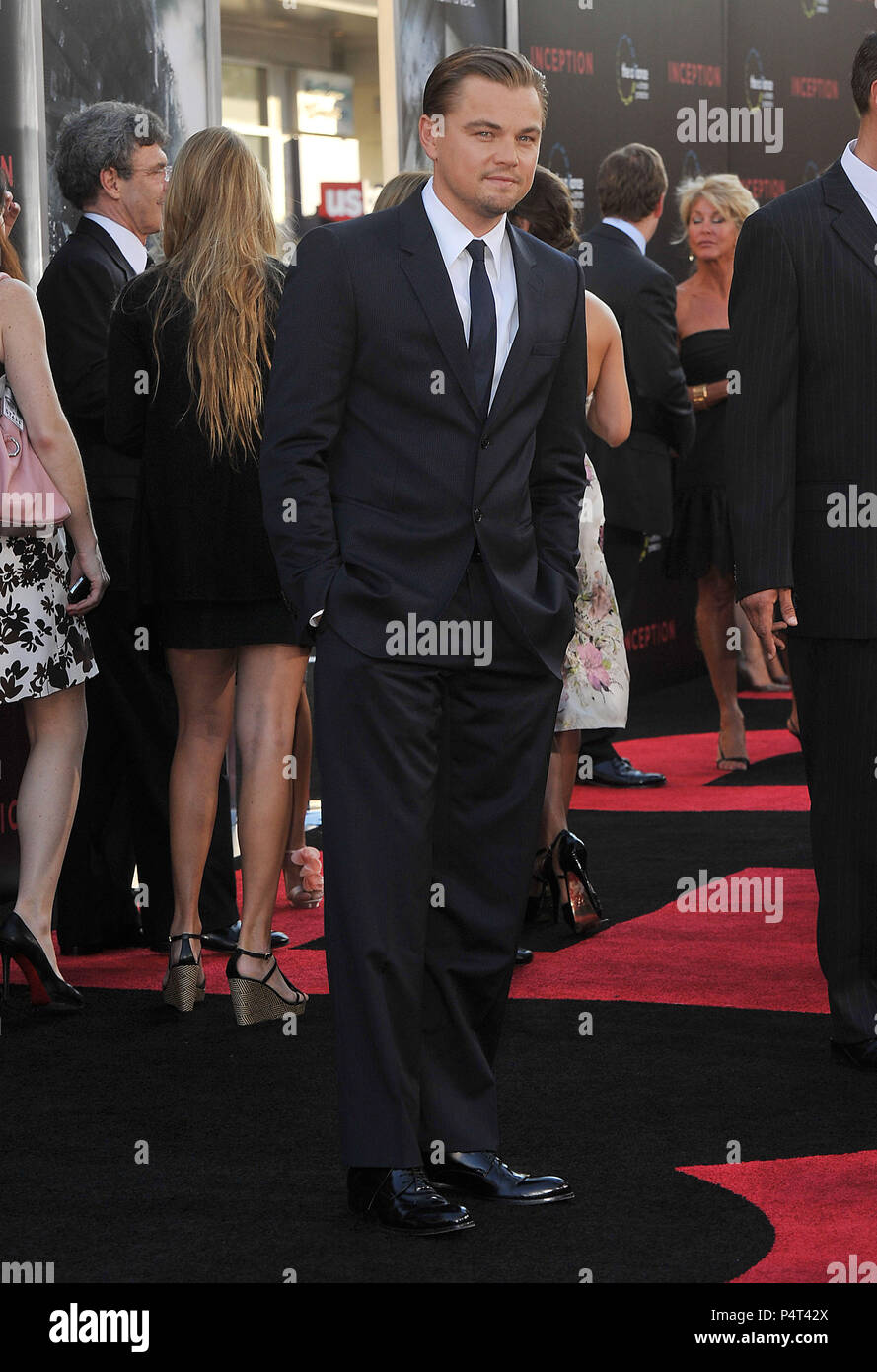02 Leonardo DiCaprio 02.jpg Inception Premiere at the Chinese Theatre ...