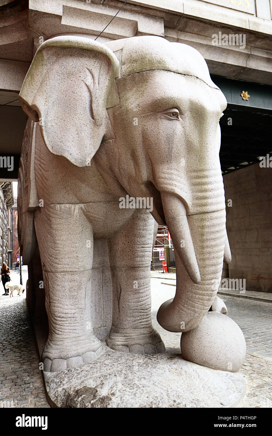 Carlsberg brewery elephant gate elephant hi-res stock photography and ...