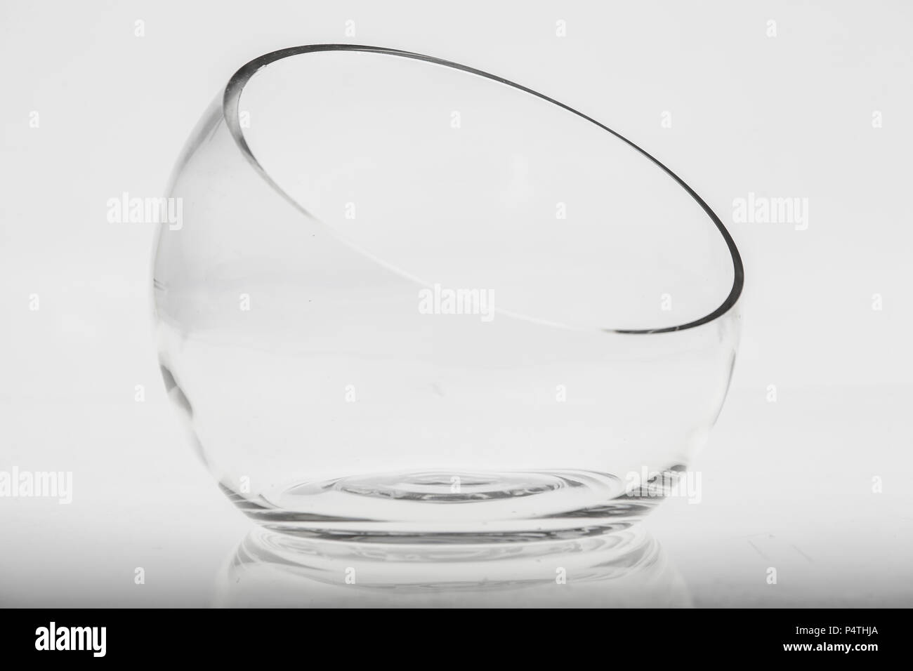 Curved Plates High Resolution Stock Photography and Images - Alamy