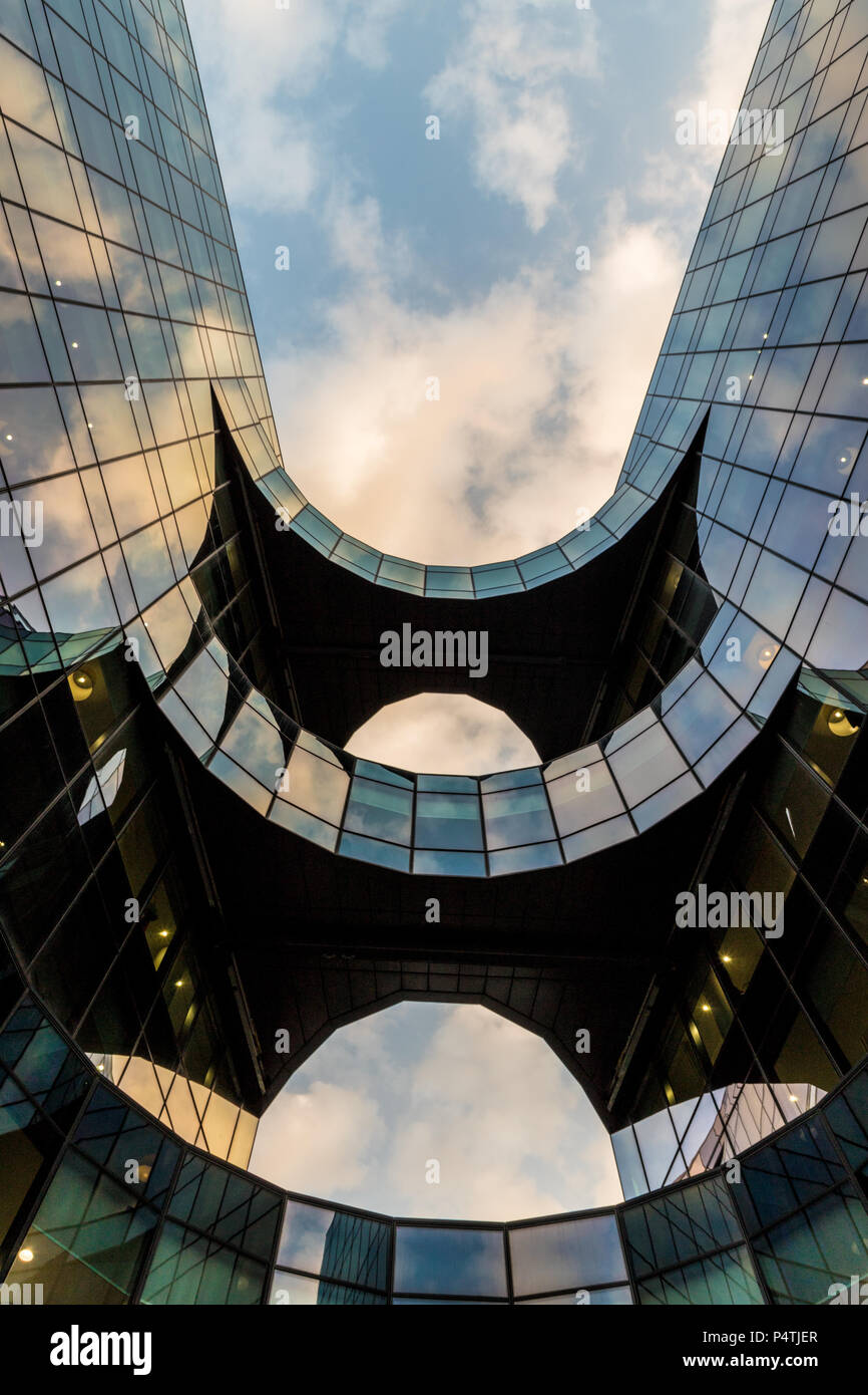 Pwc building london hi-res stock photography and images - Alamy