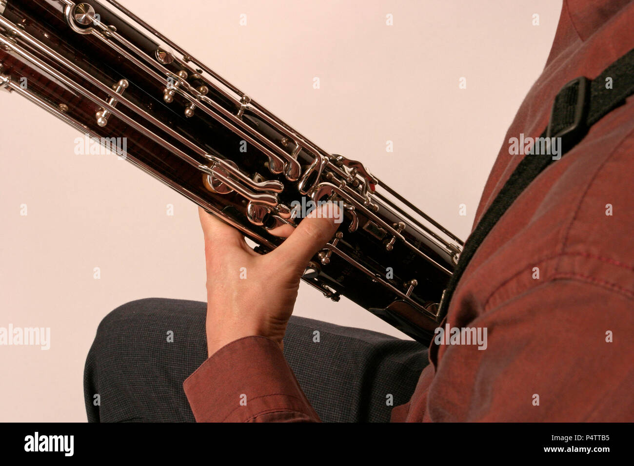 Bassoon, position of left thumb on the instrument keys Instrument by ...
